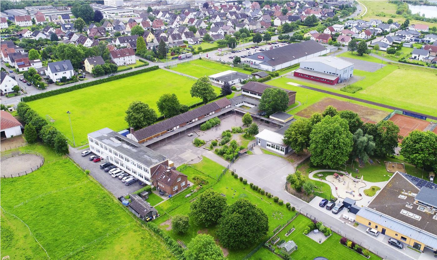 Investitionen und Schulbauprojekte im Fokus - Tino Wenkel